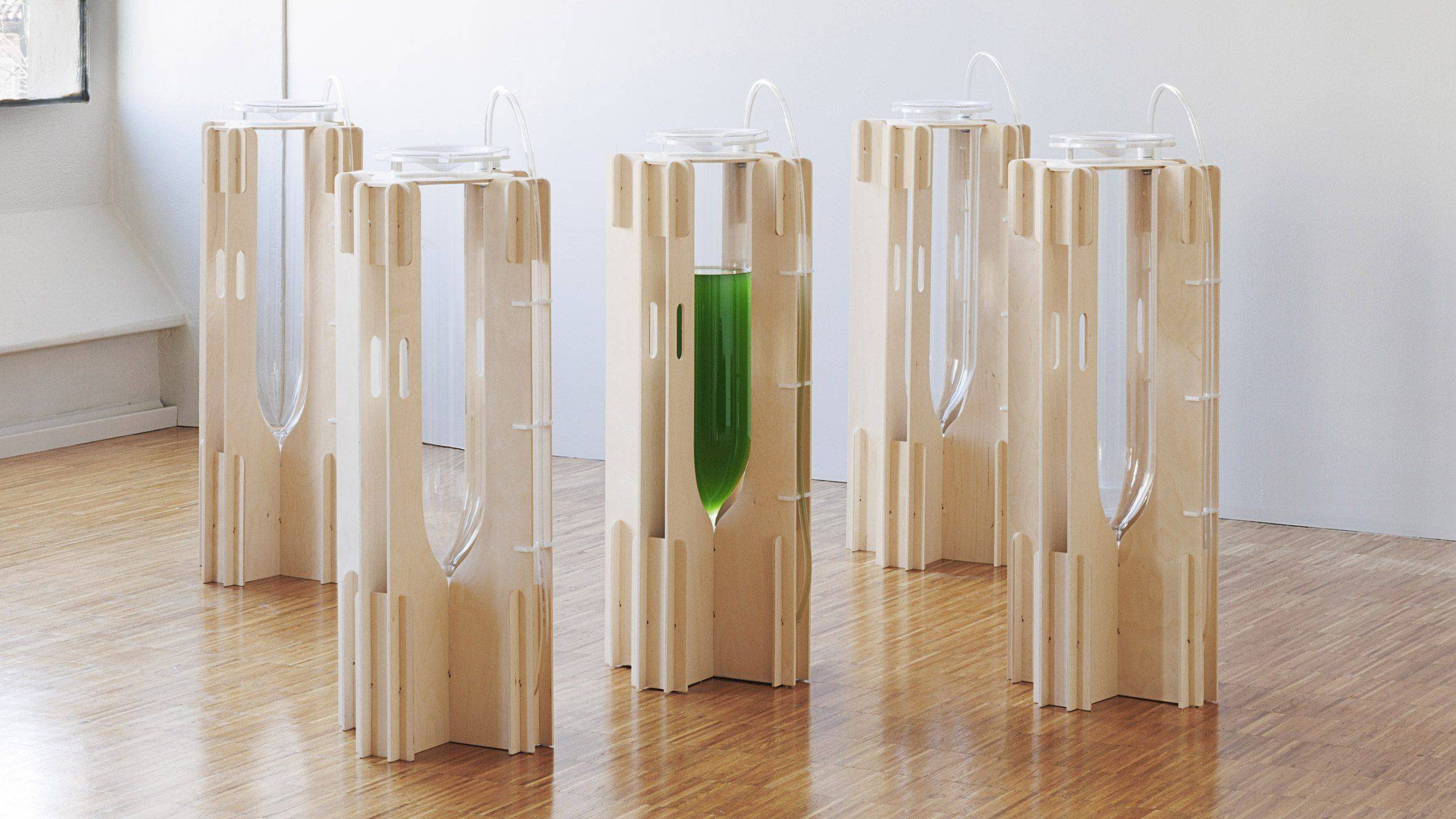 Az EcoLogicStudio légtisztítója algákkal tisztítja a levegőt